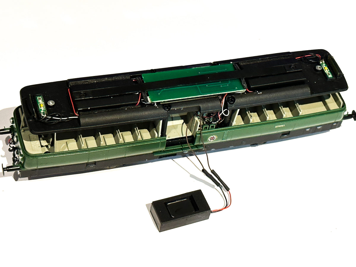 Sound Fitting A Heljan Railbus | Roads And Rails