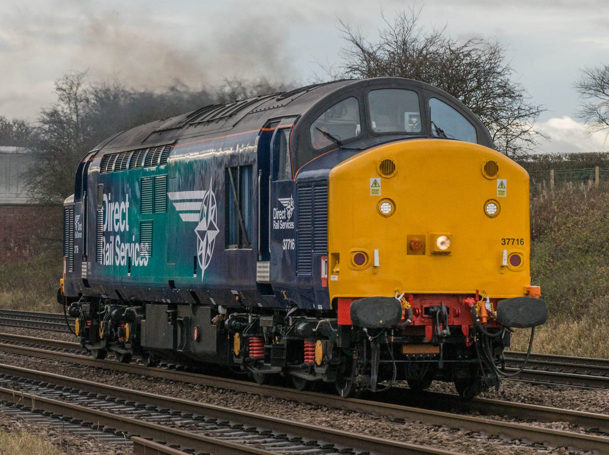 Loksound 5 Decoder For Accurascale Class 37/6 | Roads And Rails